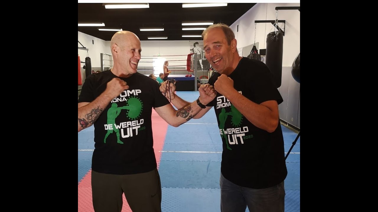 Old School Boxing Hans de Jong groeit door - YouTube