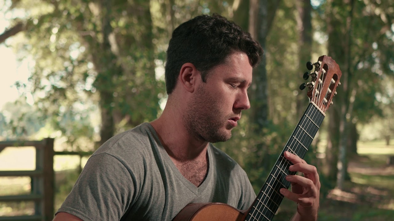 Raley Beggs - Julia Florida by Agustin Barrios - YouTube