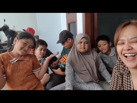 Arisan Keluarga Dek Mintul