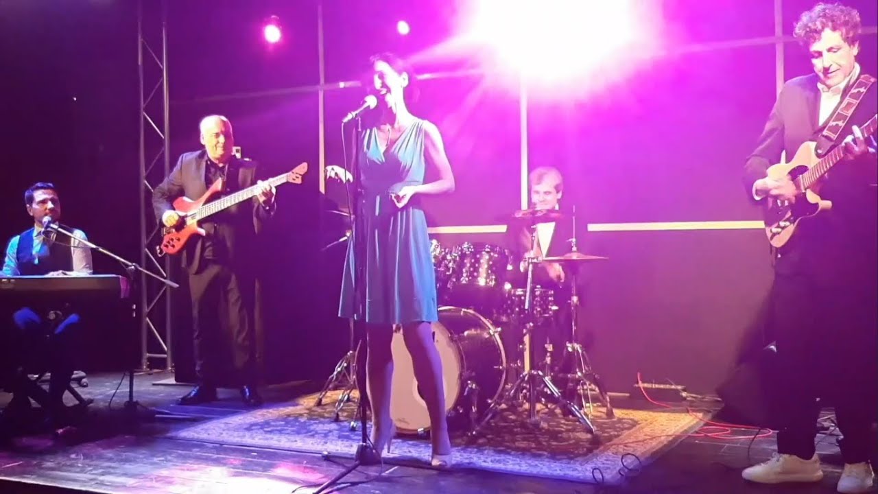 Blue Balloon Band - YouTube