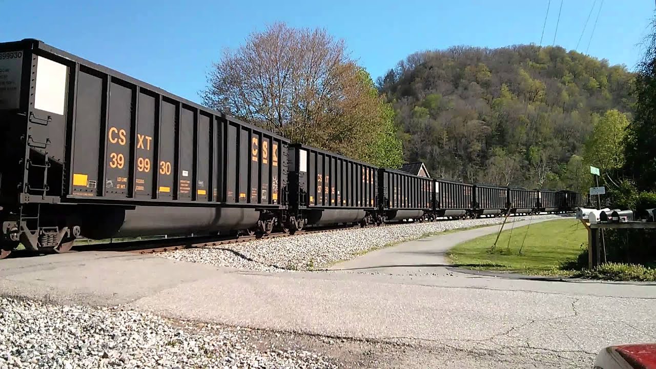 CSX 469 & 5252 @ Julian WV - YouTube