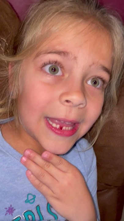 Braylyn loses her first tooth! Yay! Part 2 - YouTube