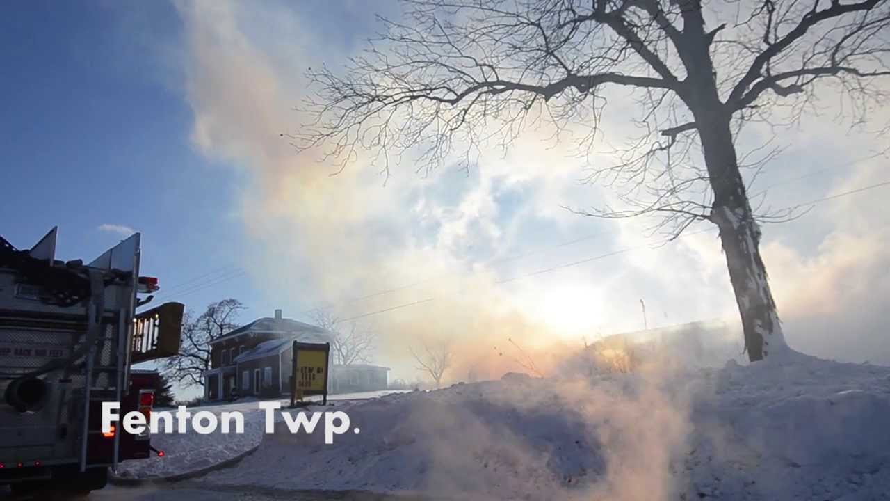 Fire destroys barn in Fenton Township - YouTube