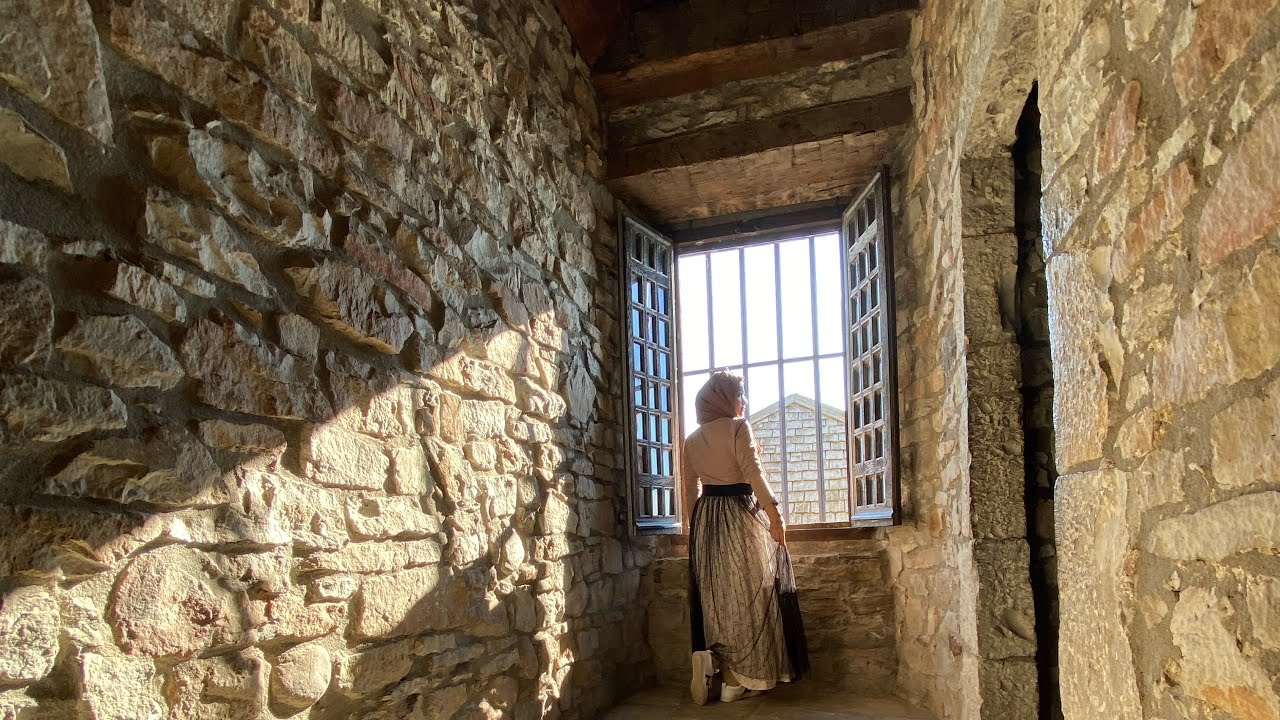 Old Fort Niagara Tour - Historical Reenactment (ending with War!) 2021 ...