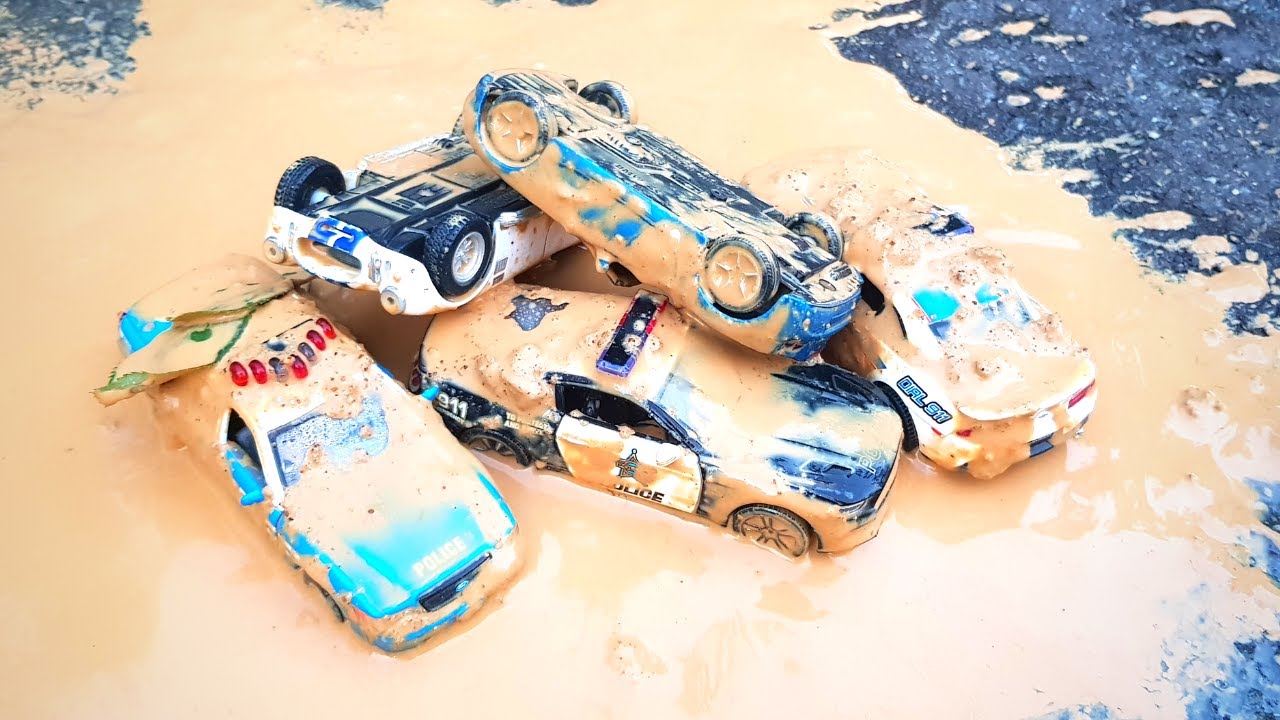 Police Cars Stuck in the Mud | Car Wash Video For Kids | Toy Police Car ...