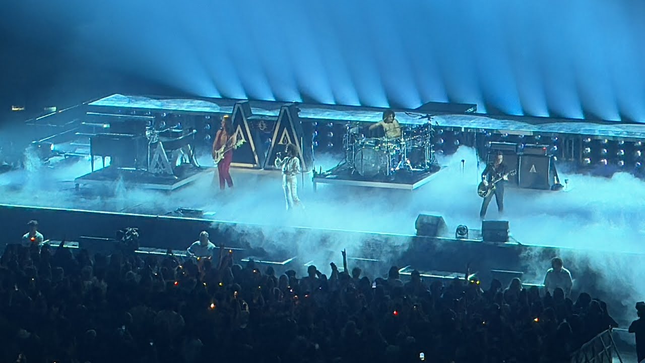 The Falling Sky - Curtain Drop @GretaVanFleet Starcatcher World Tour 4 ...