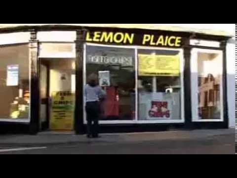 River Cottage Hugh's Chicken Run 3 - YouTube