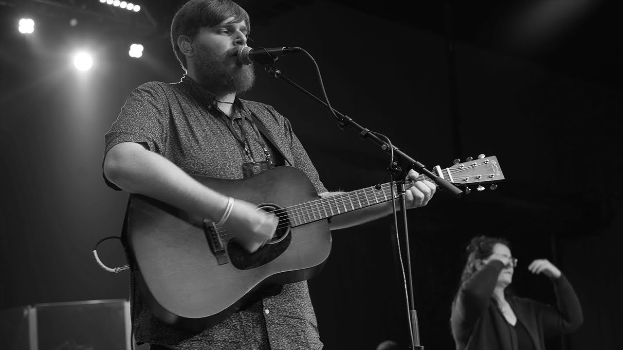 MOVEMENT Moments + Zach Maurer + "Great Are You Lord" + SPONTANEOUS ...