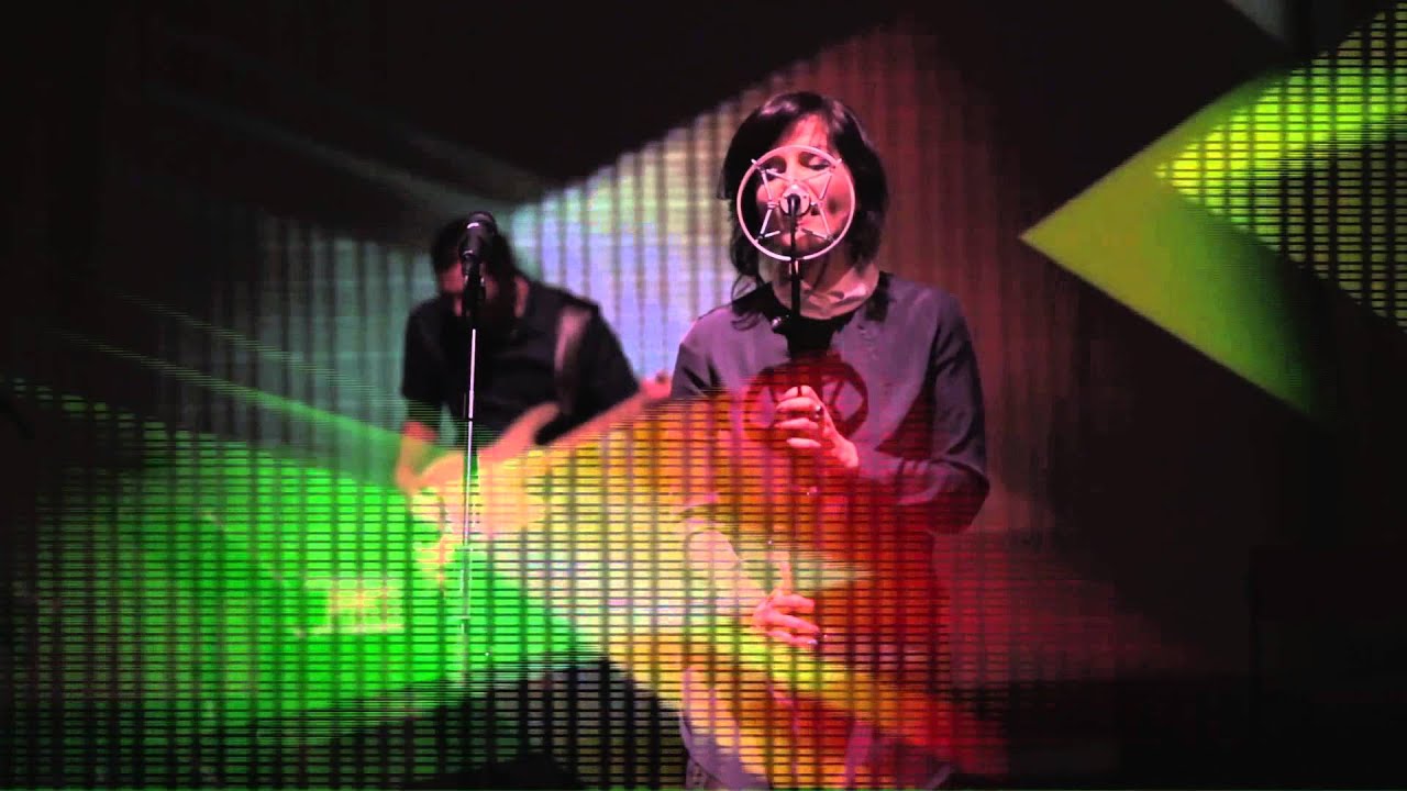 Superstrings live "Farewell" - YouTube