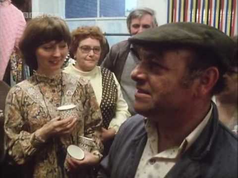 Fred Dibnah - Uncalled For Distractions ( 1982 ) - YouTube