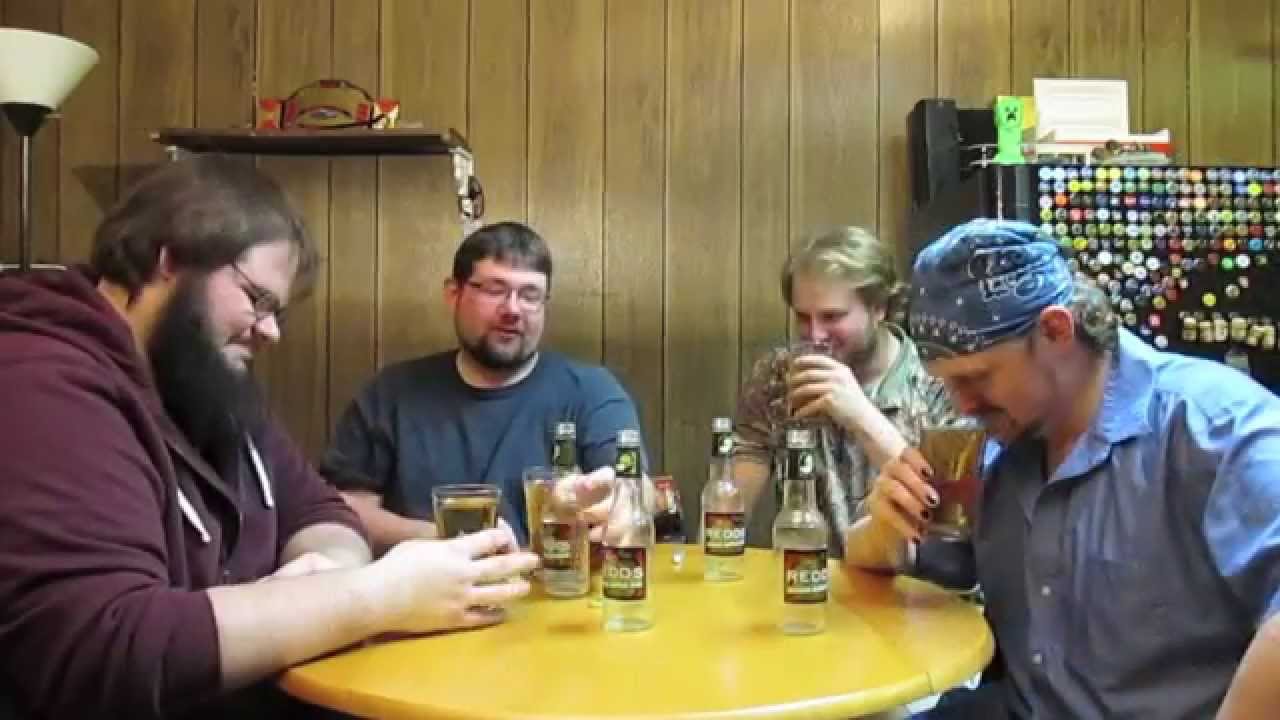 Three Guys Beer Reviews: Redd's Green Apple Ale - YouTube