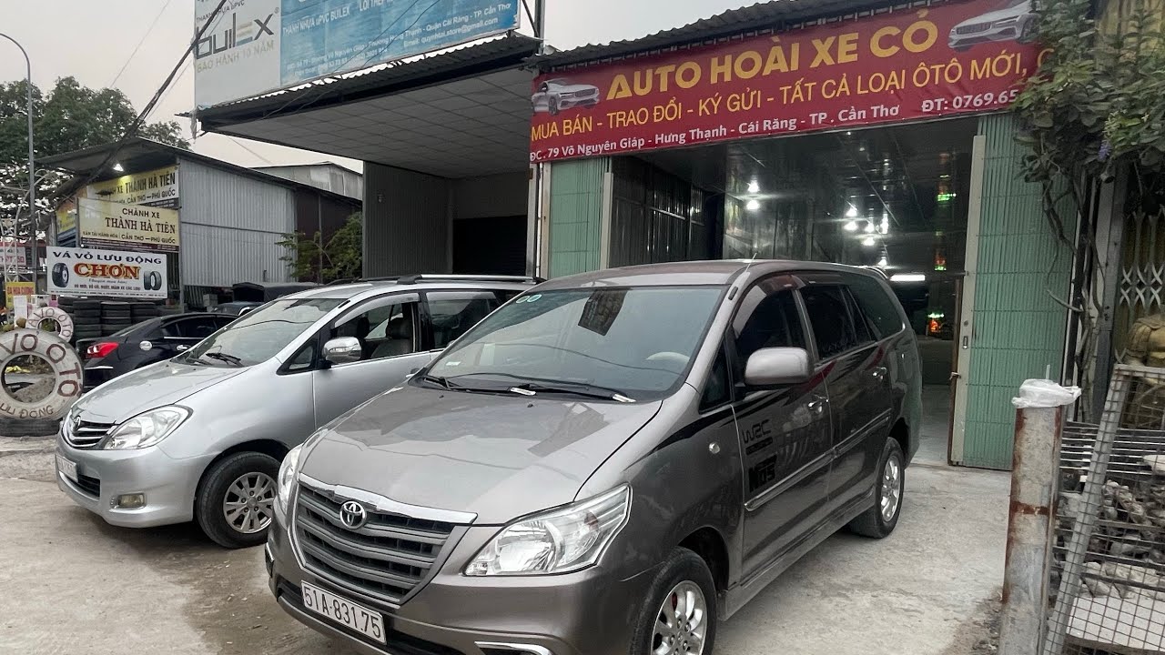 Innova 7 chỗ giá 138tr và báo giá xe trong bãi zalo 0769656665 xem xe ...