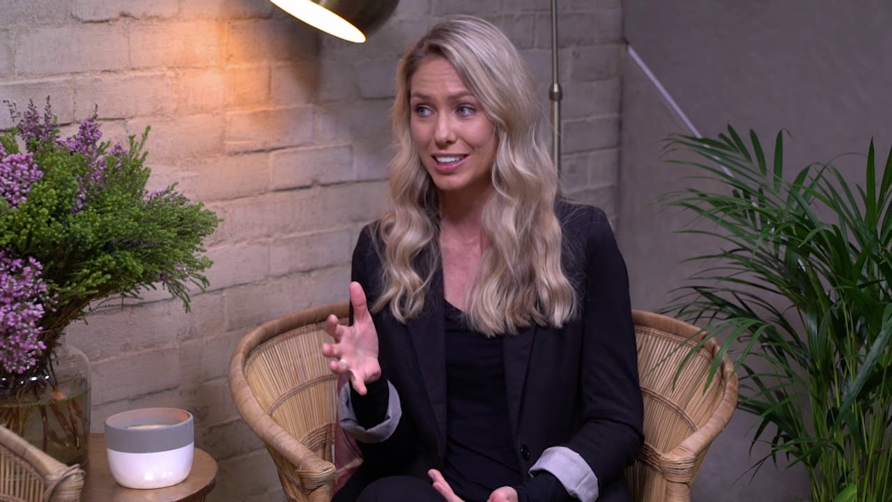Karien Basson - RoepTV.com - 15 Okt 2018 - YouTube