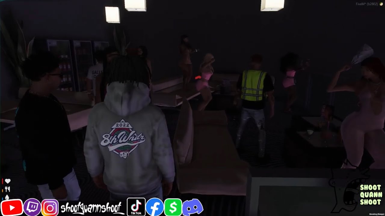 Underaged Lil Kobe Sneaks Into 2 Nightclubs ft. Baddies In The Raq ...