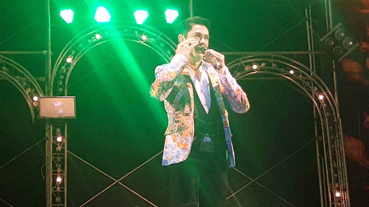 น้ำตาแสงใต้ด้นสด live show by Got Jakraphun - YouTube
