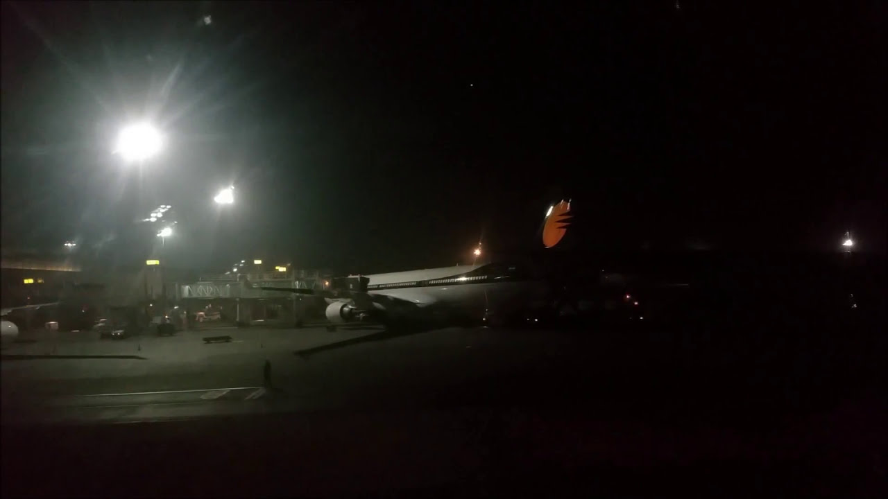 Malaysian Airlines MH195 Mumbai to Kuala Lumpur - YouTube