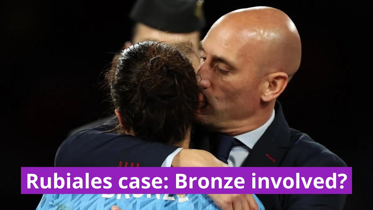 Lucy Bronze involved in Rubiales case? - YouTube