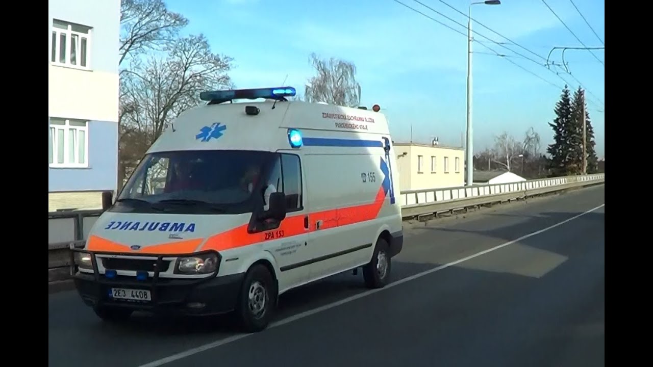 ZZS Pardubice reserve ambulance 153 responding [3.2014] - YouTube