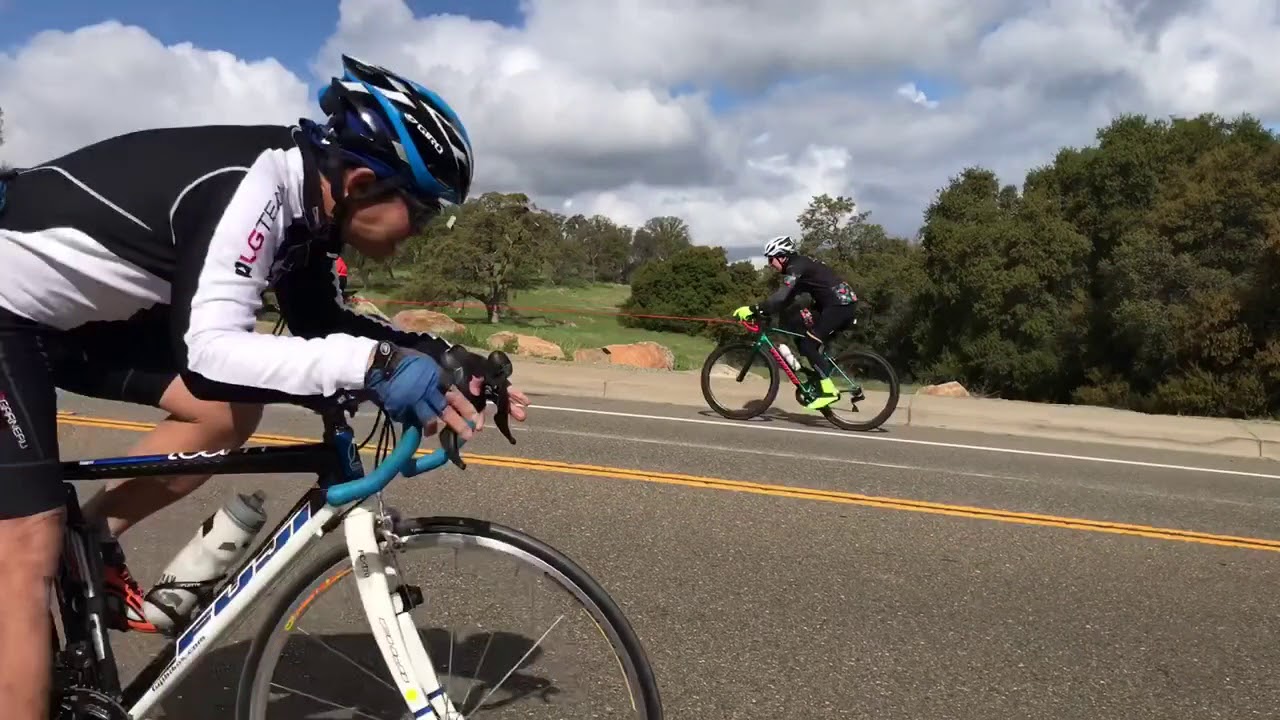 How to pull a cyclist with a rope. - YouTube