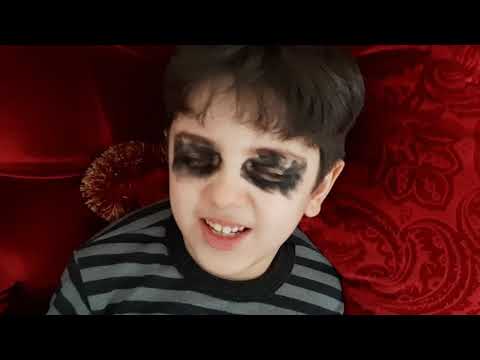 Efe çok telefon izledi gözleri simsiyah oldu!!