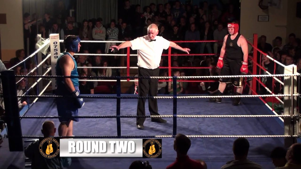Sturminster Newton Amateur Boxing Club - YouTube