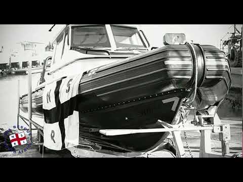 NSRI Langebaan launches new rescue boat (September 2017) - YouTube