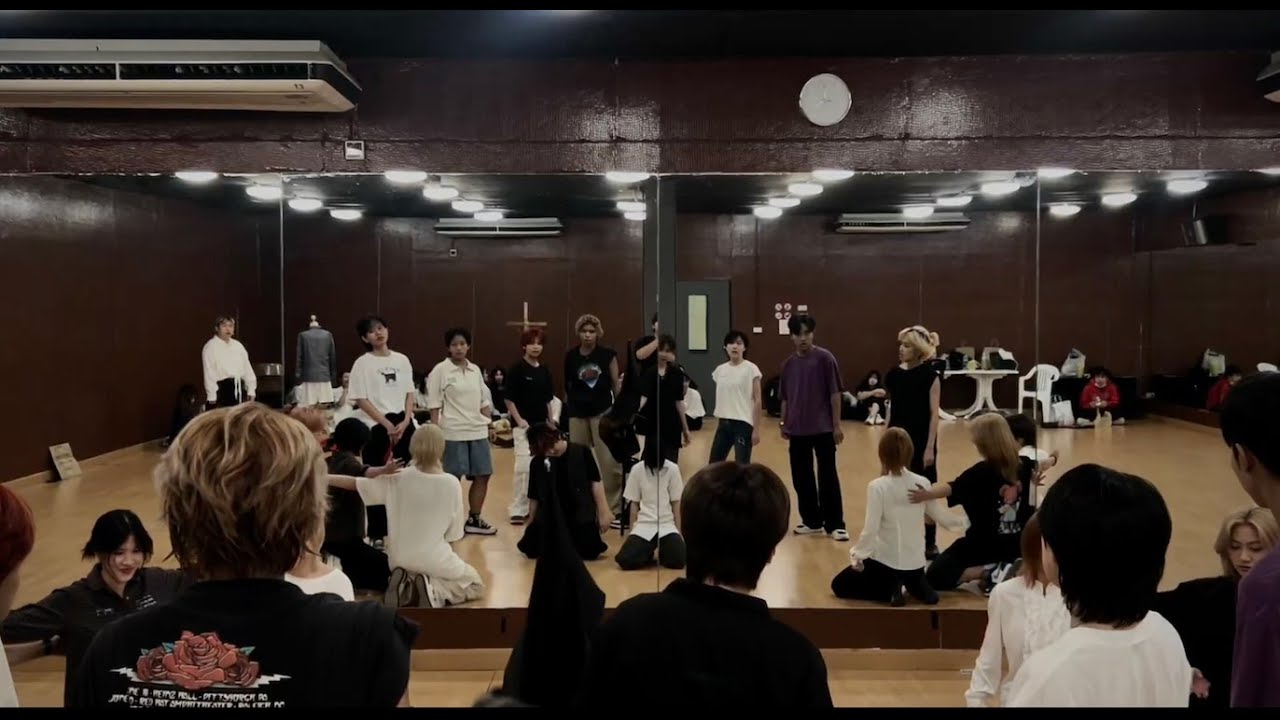 ATEEZ - Crazy Form + WAVE (Overture) + WIN Cover Dance by Brush Your ...