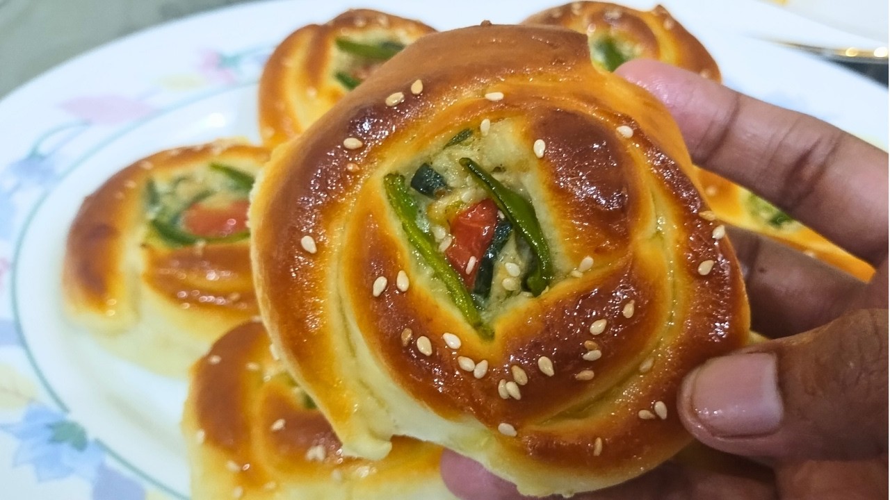 Chicken Buns recipe | 4 New style & Rose Bun recipe |Chicken Bread ...