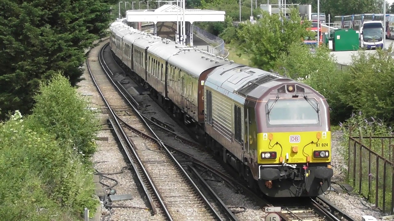 Belmond British Pullman DB 67024 + 67015 Red Livery @ Herne Bay on 1Z20 ...