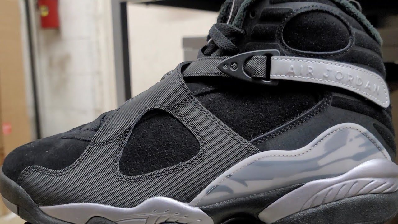 Early Look Jordan 8 Winterized Gunsmoke - YouTube