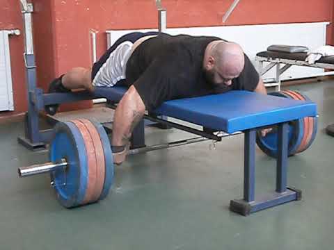 seal row bench 10x200kg - YouTube