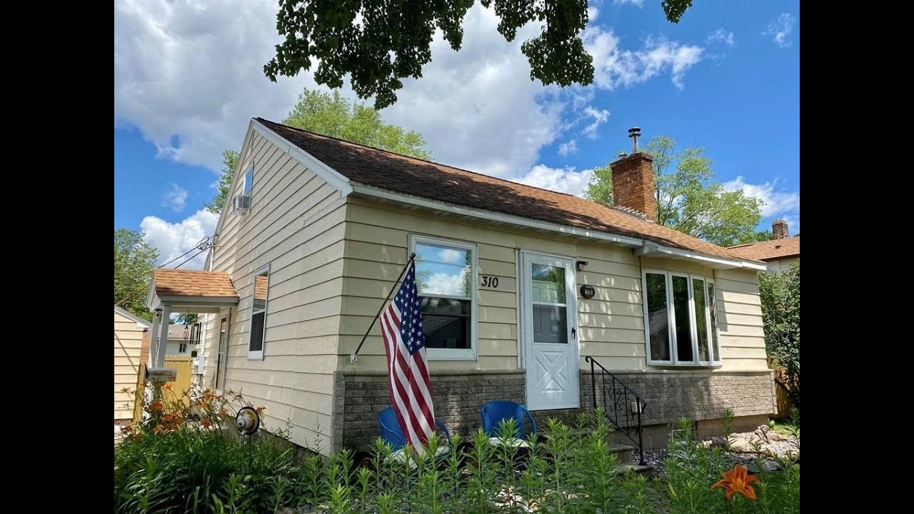 310 CLARK AVENUE, Rothschild, WI 54474 - Joan Mathies - MLS 22103482 ...