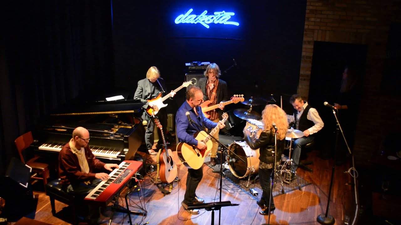 Lolo's Ghost / When The Night Comes In - YouTube