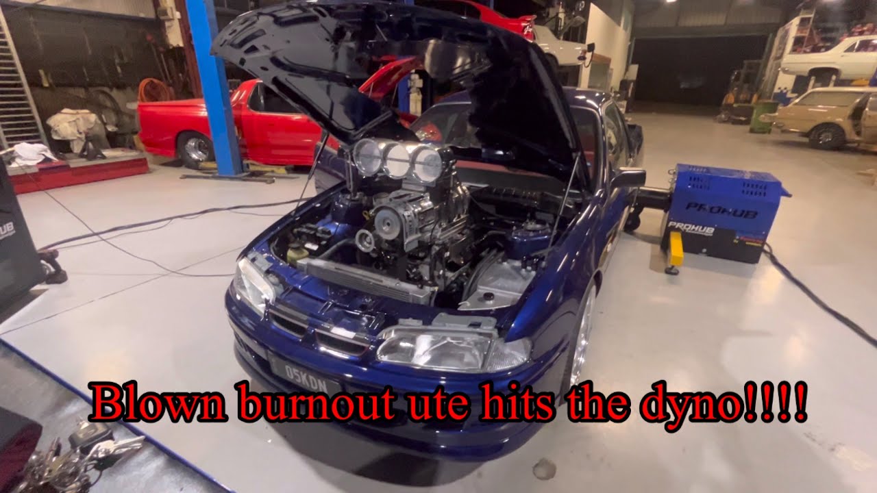 Blown burnout ute heads to the dyno!! - YouTube