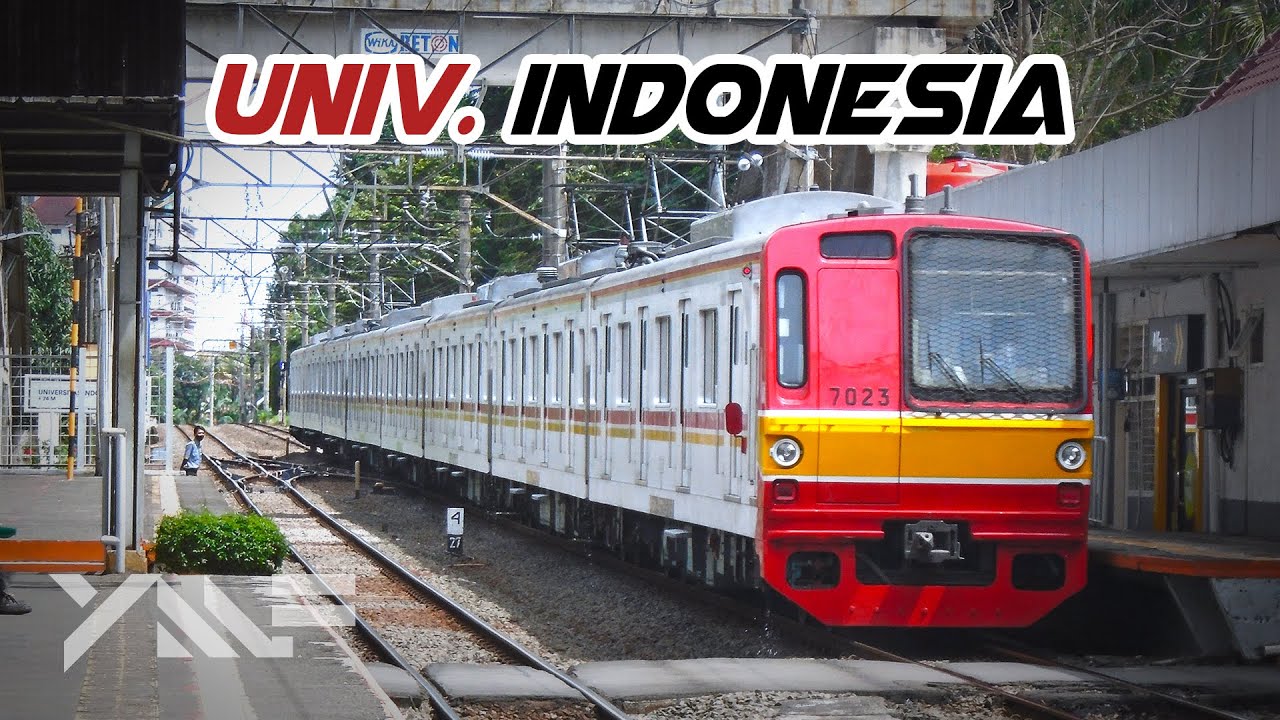 ASYIK BANGET..!! Nonton KRL Di Stasiun Universitas Indonesia - YouTube