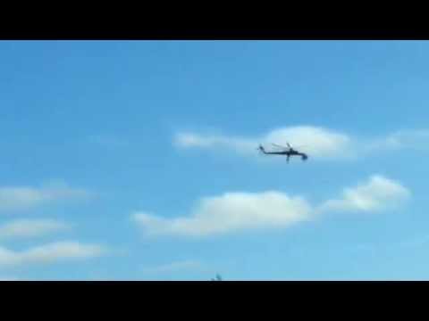 Helicopter flies over NYC near WTC & Empire State Building - YouTube