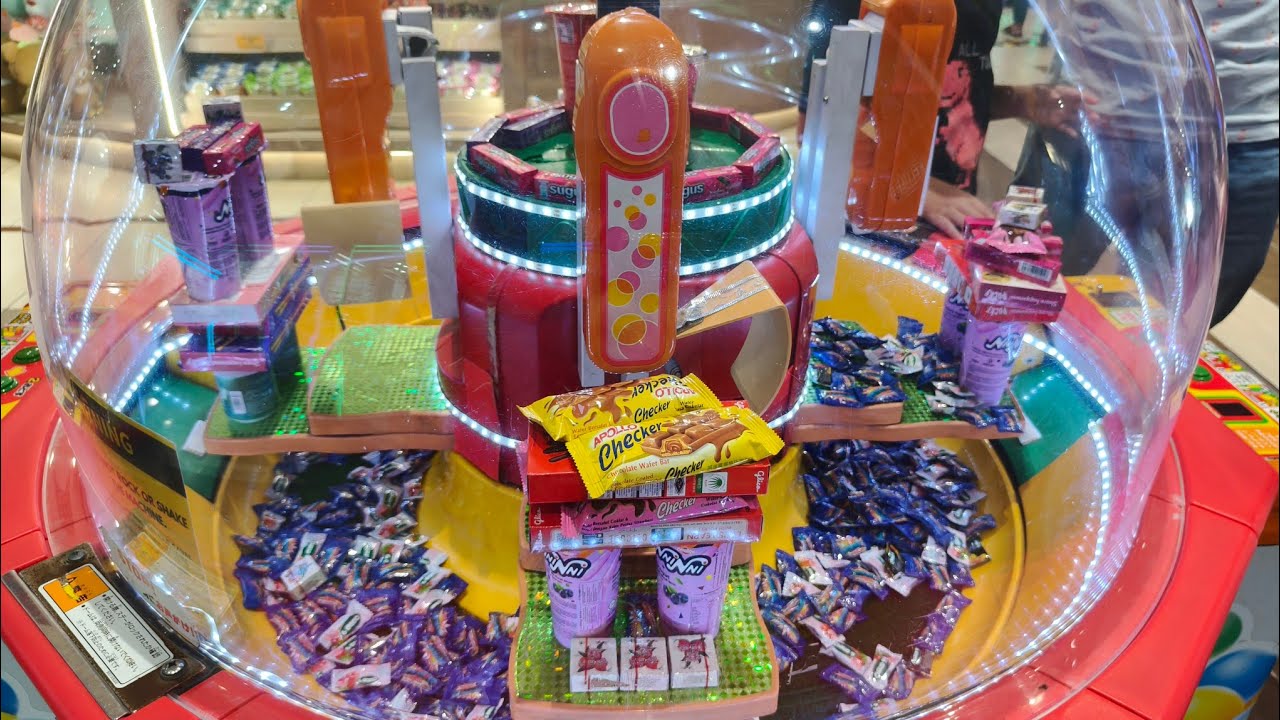 Game Arcade Aeon mall Kuching - YouTube