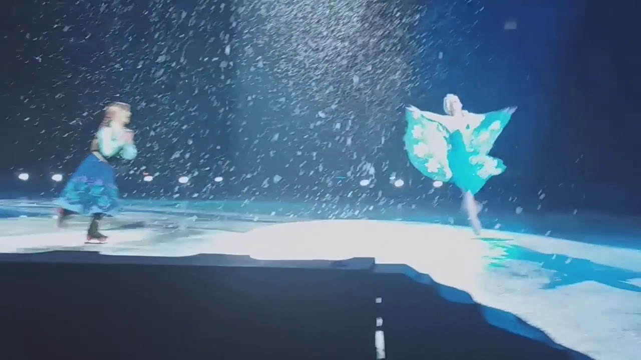 Elsa Anna frozen disney on ice 2019 - YouTube