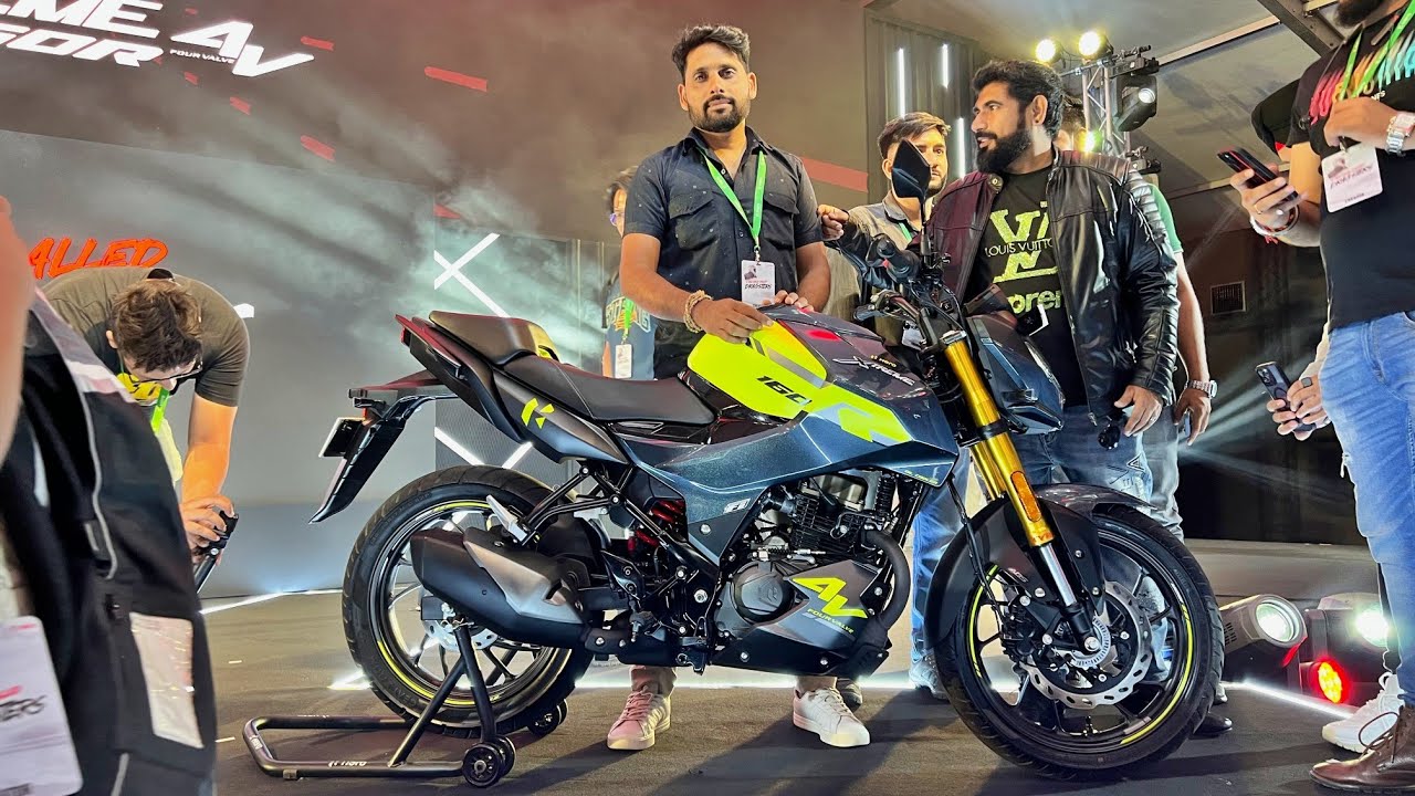 Hero New Bike Launch And Stunts Xtreme 160 4V - YouTube