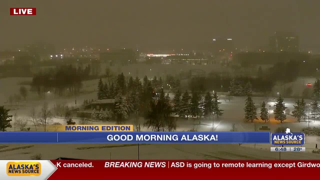 Heavy snow Tuesday morning - YouTube