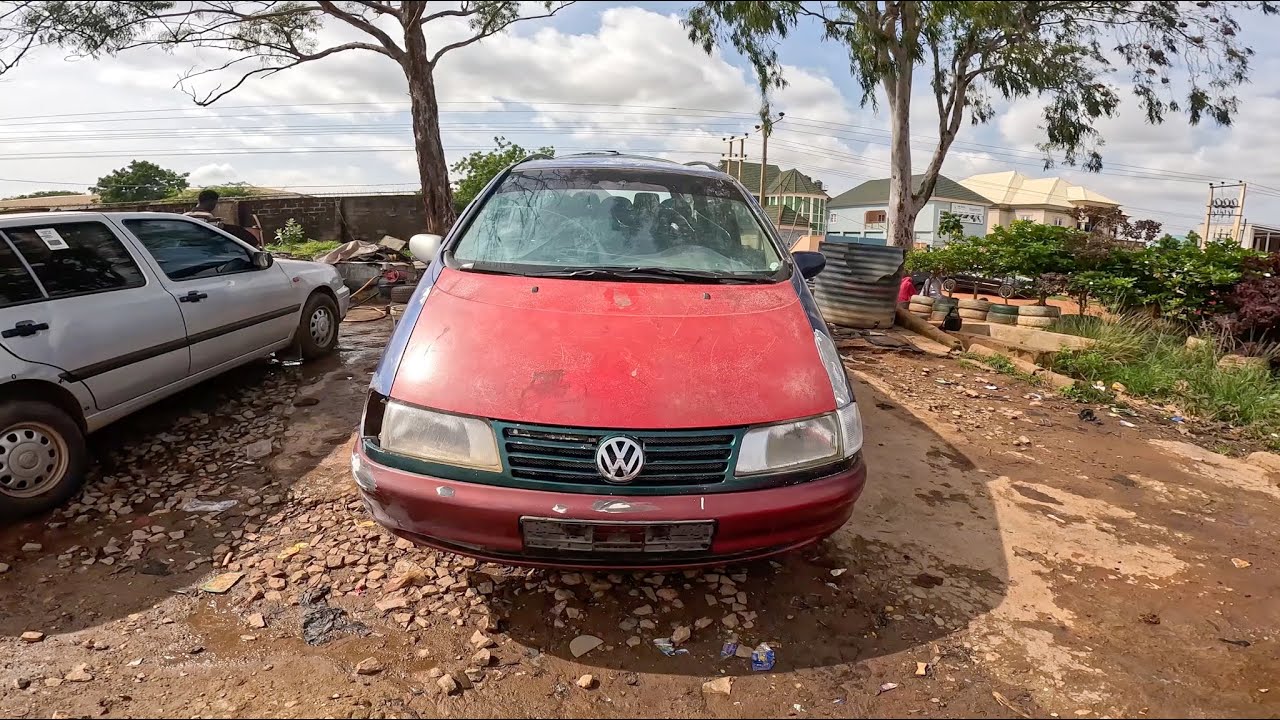 A first-generation VW Sharan is also a practical family car in Africa ...