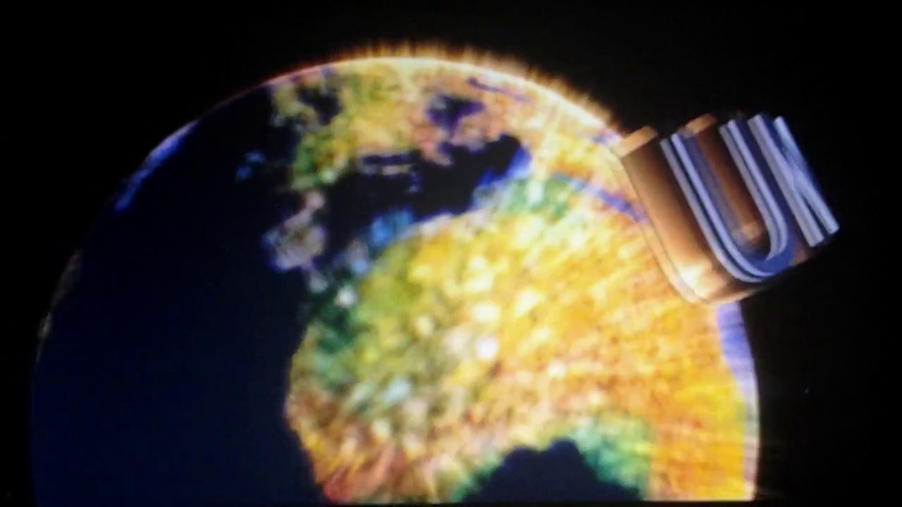 Universal Pictures/Paramount Pictures (2010) - YouTube