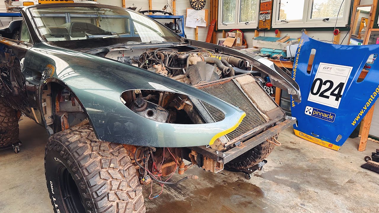 4X4 SUPERCAR - BODY MOUNTS & SLANTED RADIATOR - YouTube