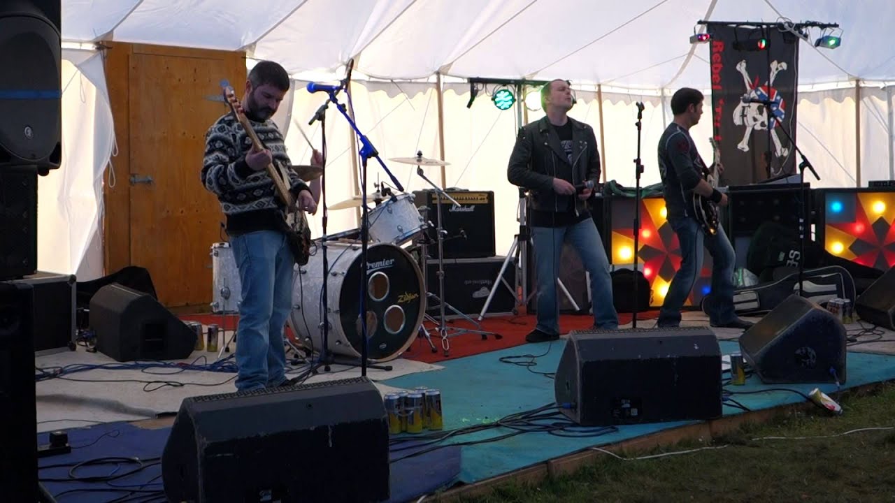 Stallions of the Highway - Simmer Dim Rally 2014. - YouTube