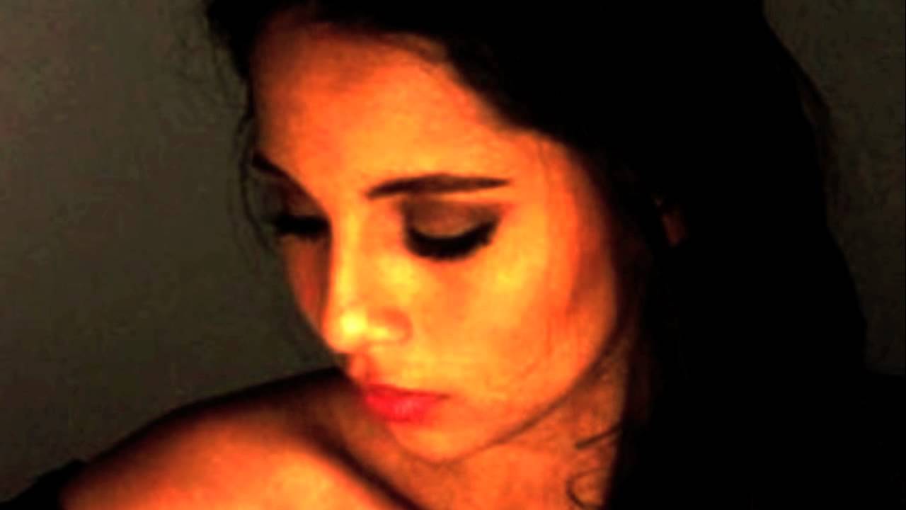 [Bob Welch] Sentimental Lady (lyrics) - YouTube