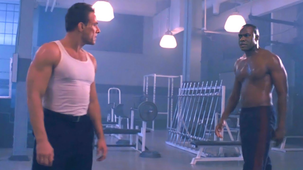 A bodyguard challenges his boss, who is a former world boxing champion ...