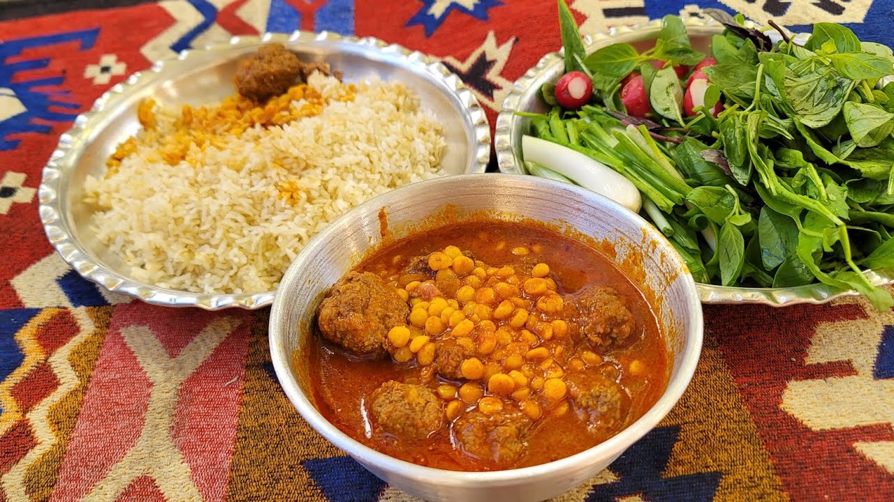 Iranian meat and rice dish, lunch on an autumn day - YouTube
