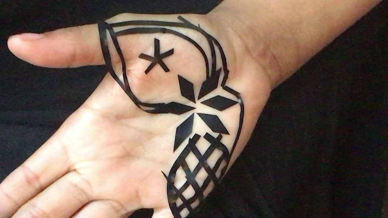 cilaan sharooto gacanta/henna design with a tape - YouTube