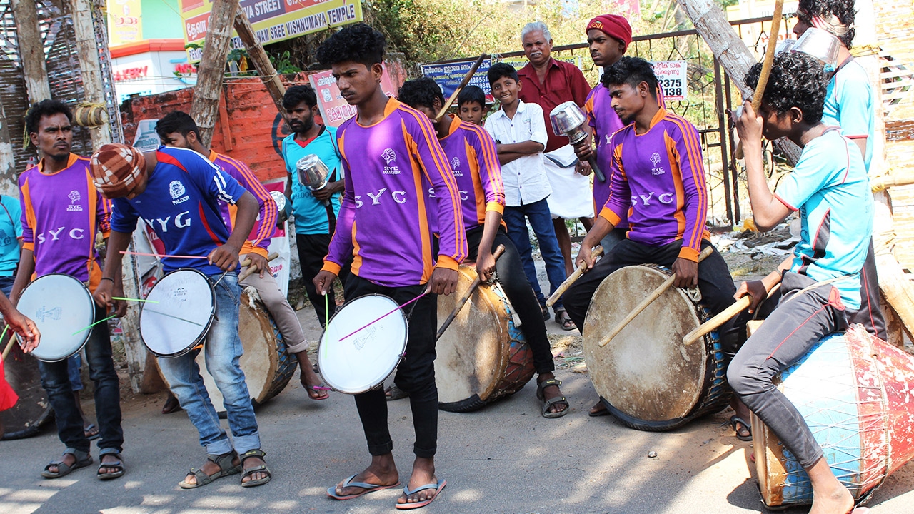 Thambolam Melam 2017 New Super - YouTube