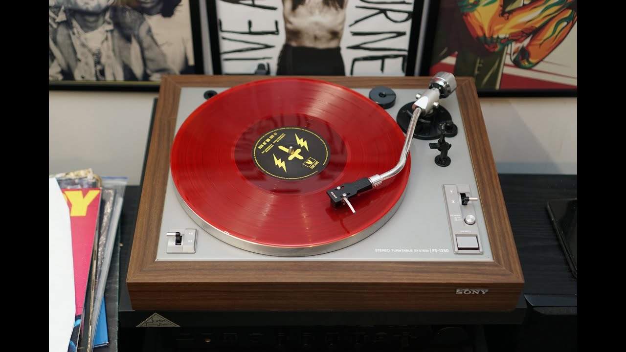 Sony PS-1350 Vintage 2-Speed Belt-Drive Turntable with Shure cartridge ...